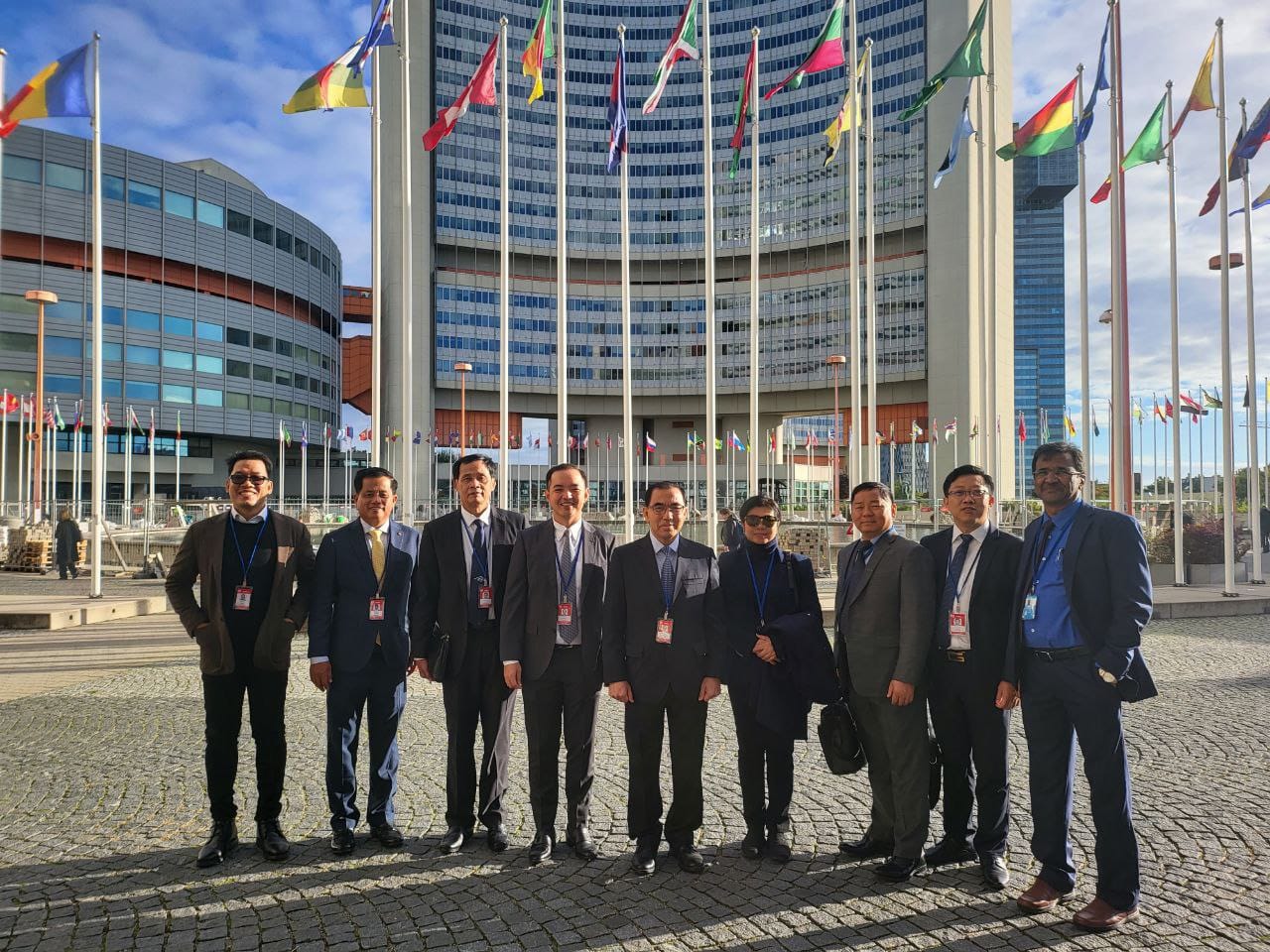 កម្ពុជា និងបណ្តាប្រទេសជាង២០០ទៀត ...