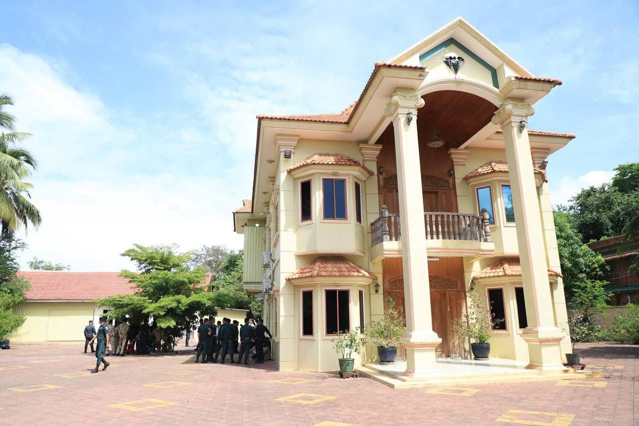 ធ្លាយដំណឹង! យោធារផ្កាយមួយឈ្មោះ អូន សុខសីលា ...