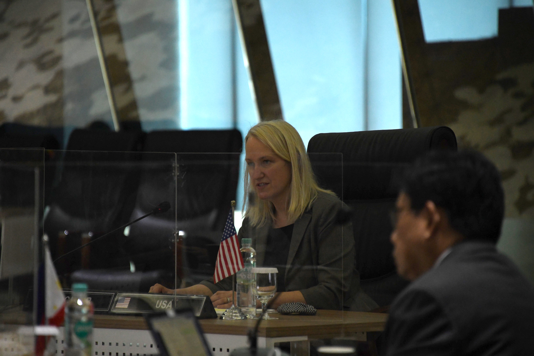 លម្អិតពីរបៀបវីរៈសម្រាប់កិច្ចប្រជុំកំពូលរវាងលោក ចូ បៃដិន និង ...