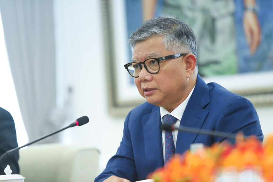 ភ្នាក់ងារប៉ូលិសអាម៉េរិក FBI បង្ហាញជំហរយ៉ាងមុតមាំ ជួយកម្ពុជា ...