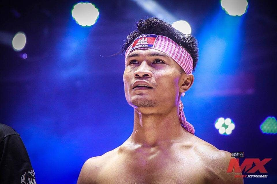 រវាងរាហ៊ូមាស ឈុត សេរីវ៉ាន់ថង និងឃីម បូរ៉ា ...