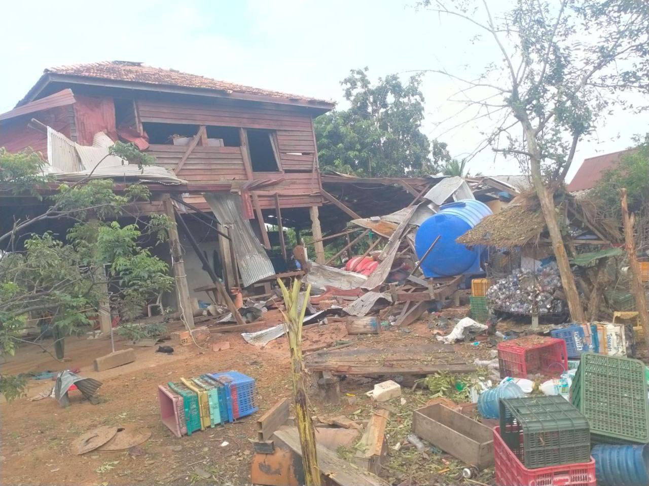 Over 13,000 Cambodian Civilians Displaced, at Least 600 Schools Closed